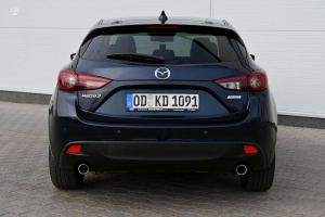 Blue Mazda 3 2014 in Kretinga, with an engine capacity of 2.19 L and mileage of 151 thousand km for 7499 €, photo 9 on AUTOMOTO.COM.LV