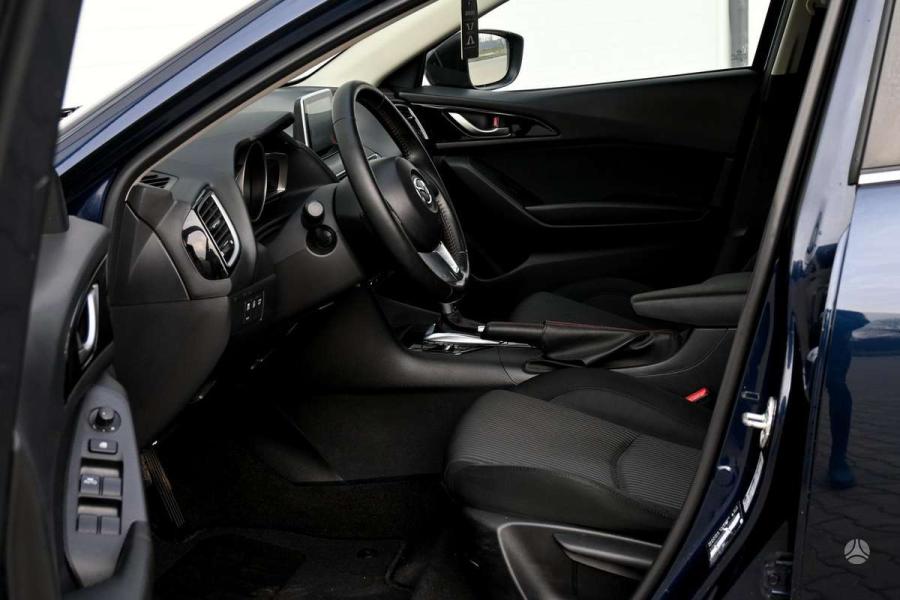 Blue Mazda 3 2014 in Kretinga, with an engine capacity of 2.19 L and mileage of 151 thousand km for 7499 €, photo 17 on AUTOMOTO.COM.LV