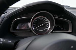 Blue Mazda 3 2014 in Kretinga, with an engine capacity of 2.19 L and mileage of 151 thousand km for 7499 €, photo 34 on AUTOMOTO.COM.LV