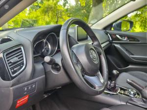 Zils Mazda 3 2014 Prienai, ar dzinēja tilpumu 2.18 L un nobraukumu 232 tūkst. km par 3950 €, foto 10 vietnē AUTOMOTO.COM.LV