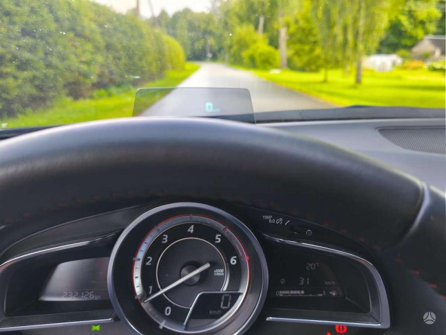 Zils Mazda 3 2014 Prienai, ar dzinēja tilpumu 2.18 L un nobraukumu 232 tūkst. km par 3950 €, foto 11 vietnē AUTOMOTO.COM.LV