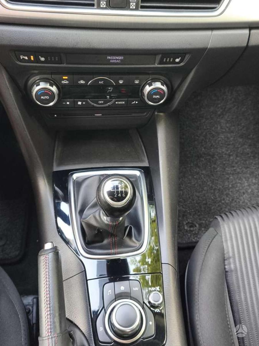Zils Mazda 3 2014 Prienai, ar dzinēja tilpumu 2.18 L un nobraukumu 232 tūkst. km par 3950 €, foto 12 vietnē AUTOMOTO.COM.LV