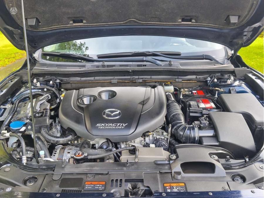 Zils Mazda 3 2014 Prienai, ar dzinēja tilpumu 2.18 L un nobraukumu 232 tūkst. km par 3950 €, foto 19 vietnē AUTOMOTO.COM.LV