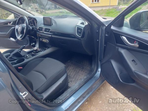 Zils Mazda 3 2015 Tartu, ar dzinēja tilpumu 2.00 L un nobraukumu 172 tūkst. km par 8500 €, foto 3 vietnē AUTOMOTO.COM.LV
