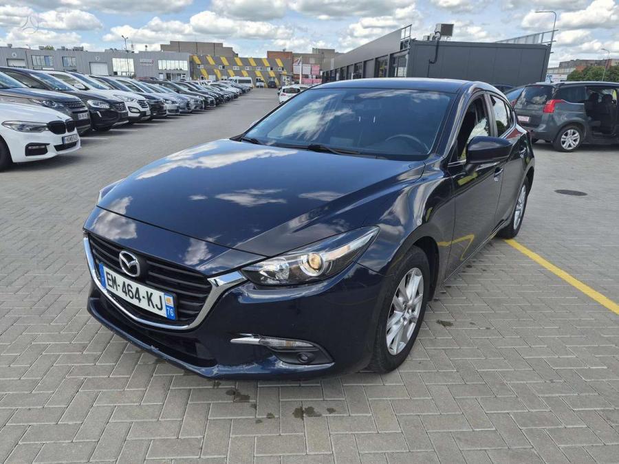 Blue Mazda 3 2017 in Taurage, with an engine capacity of 1.50 L and mileage of 239 thousand km for 5800 €, photo 1 on AUTOMOTO.COM.LV