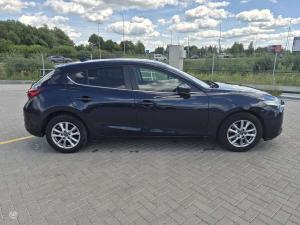Blue Mazda 3 2017 in Taurage, with an engine capacity of 1.50 L and mileage of 239 thousand km for 5800 €, photo 5 on AUTOMOTO.COM.LV