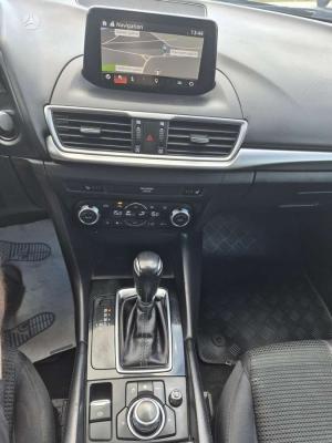 Blue Mazda 3 2017 in Taurage, with an engine capacity of 1.50 L and mileage of 239 thousand km for 5800 €, photo 19 on AUTOMOTO.COM.LV