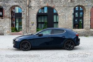 Zils Mazda 3 2022 Tallina, ar dzinēja tilpumu 2.00 L un nobraukumu 58 tūkst. km par 21500 €, foto 5 vietnē AUTOMOTO.COM.LV