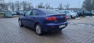 Blue Mazda 3 2005 in Valmiera, with an engine capacity of 1.60 L and mileage of 176 thousand km for 1150 €, photo 5 on AUTOMOTO.COM.LV