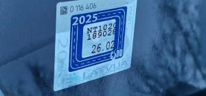 Blue Mazda 3 2005 in Valmiera, with an engine capacity of 1.60 L and mileage of 176 thousand km for 1150 €, photo 12 on AUTOMOTO.COM.LV