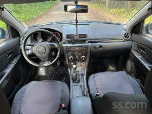 Blue Mazda 3 2005 in Riga, with an engine capacity of 1.60 L and mileage of 193 thousand km for 1400 €, photo 9 on AUTOMOTO.COM.LV