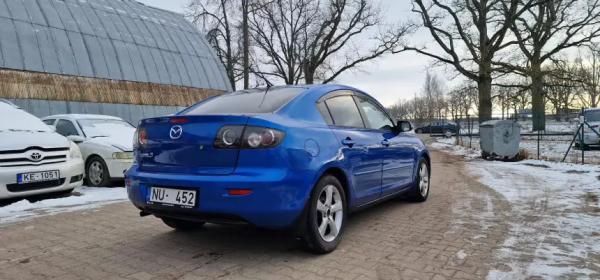 Синий Мазда 3 2006 в Валмиера, объемом двигателя 1.60 л и пробегом 181 тыс. км за 1000 €, фото 3 на AUTOMOTO.COM.LV