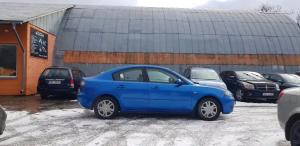 Blue Mazda 3 2006 in Valmiera, with an engine capacity of 1.60 L and mileage of 315 thousand km for 600 €, photo 3 on AUTOMOTO.COM.LV