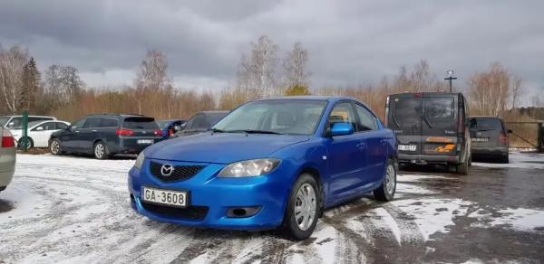 Zils Mazda 3 2006 Valmiera, ar dzinēja tilpumu 1.60 L un nobraukumu 315 tūkst. km par 600 €, foto 7 vietnē AUTOMOTO.COM.LV
