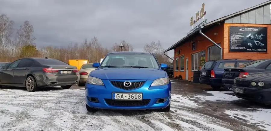 Blue Mazda 3 2006 in Valmiera, with an engine capacity of 1.60 L and mileage of 315 thousand km for 600 €, photo 9 on AUTOMOTO.COM.LV