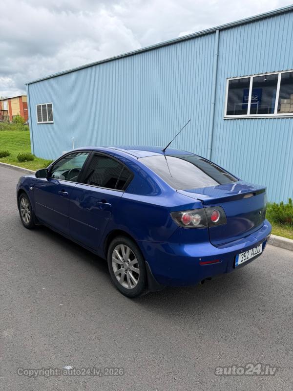 Zils Mazda 3 2006 Tartu, ar dzinēja tilpumu 1.60 L un nobraukumu 265 tūkst. km par 1200 €, foto 4 vietnē AUTOMOTO.COM.LV