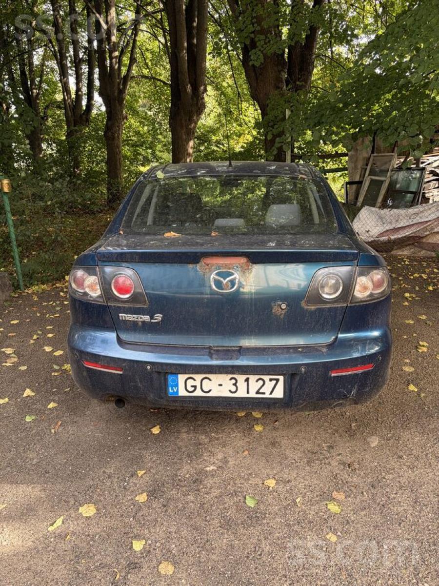 Blue Mazda 3 2006 in Riga, with an engine capacity of 1.60 L and mileage of 251 thousand km for 700 €, photo 5 on AUTOMOTO.COM.LV