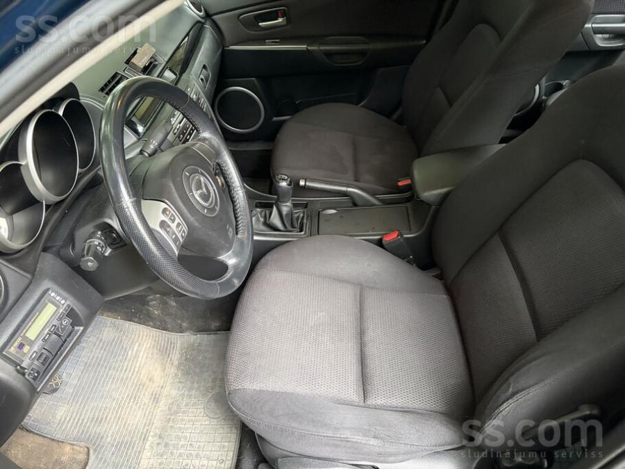 Blue Mazda 3 2006 in Riga, with an engine capacity of 1.60 L and mileage of 251 thousand km for 700 €, photo 11 on AUTOMOTO.COM.LV