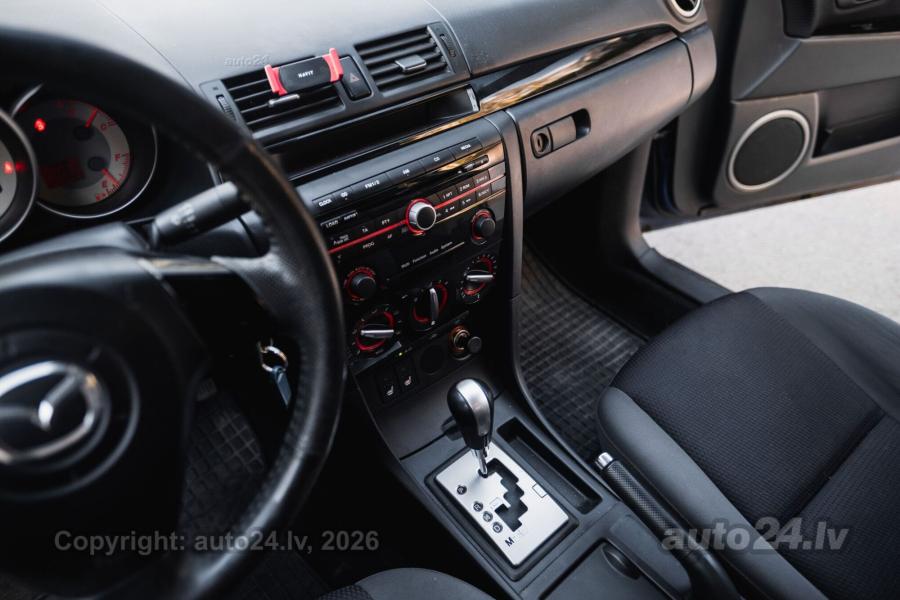 Zils Mazda 3 2008 Tallina, ar dzinēja tilpumu 1.60 L un nobraukumu 244 tūkst. km par 1000 €, foto 10 vietnē AUTOMOTO.COM.LV