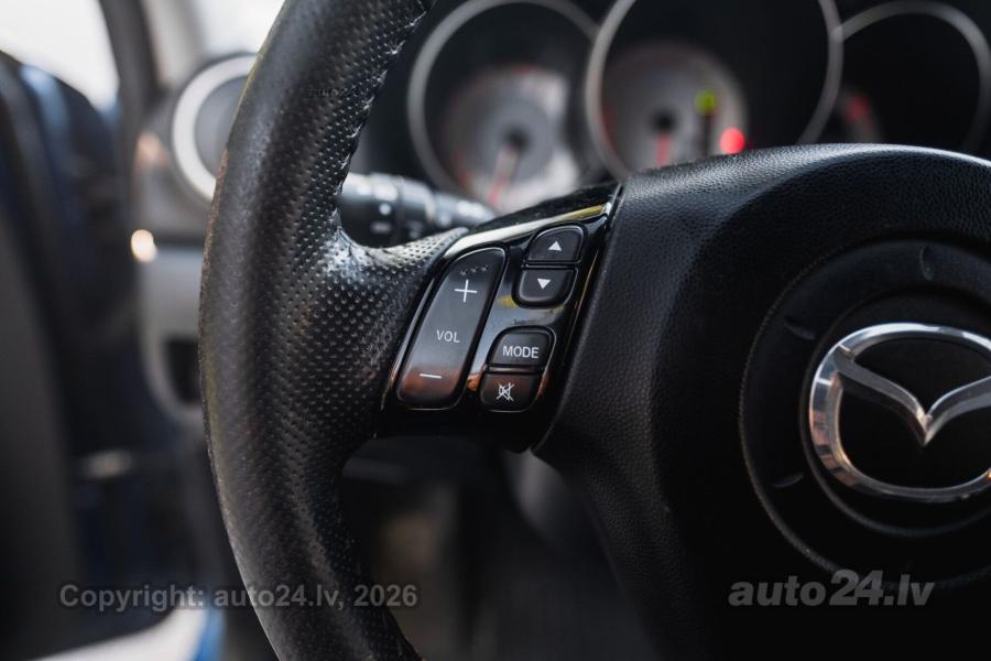 Zils Mazda 3 2008 Tallina, ar dzinēja tilpumu 1.60 L un nobraukumu 244 tūkst. km par 1000 €, foto 11 vietnē AUTOMOTO.COM.LV