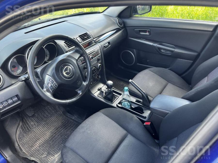 Zils Mazda 3 2008 Rīga, ar dzinēja tilpumu 1.60 L un nobraukumu 314 tūkst. km par 1200 €, foto 6 vietnē AUTOMOTO.COM.LV