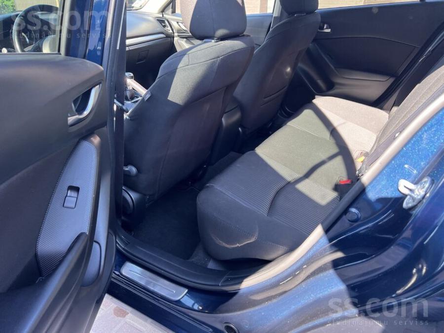 Zils Mazda 3 2014 Dobele, ar dzinēja tilpumu 2.20 L un nobraukumu 202 tūkst. km par 5800 €, foto 18 vietnē AUTOMOTO.COM.LV