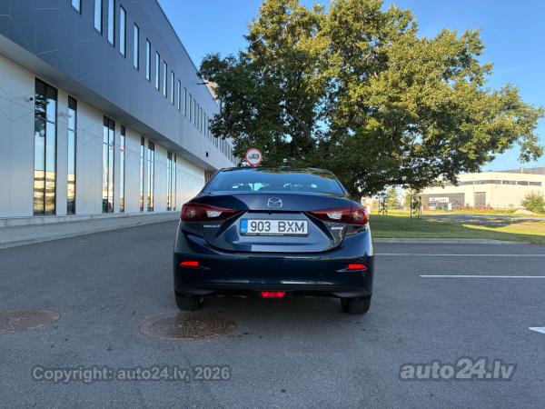 Zils Mazda 3 2018 Tallina, ar dzinēja tilpumu 2.00 L un nobraukumu 150 tūkst. km par 9500 €, foto 5 vietnē AUTOMOTO.COM.LV