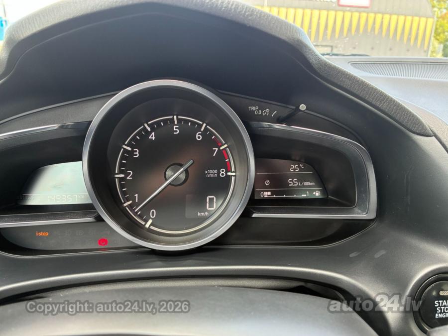 Blue Mazda 3 2018 in Tallinn, with an engine capacity of 2.00 L and mileage of 150 thousand km for 9500 €, photo 9 on AUTOMOTO.COM.LV