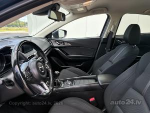 Blue Mazda 3 2018 in Tallinn, with an engine capacity of 2.00 L and mileage of 150 thousand km for 9500 €, photo 12 on AUTOMOTO.COM.LV