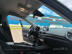 Blue Mazda 3 2018 in Tallinn, with an engine capacity of 2.00 L and mileage of 150 thousand km for 9500 €, photo 15 on AUTOMOTO.COM.LV