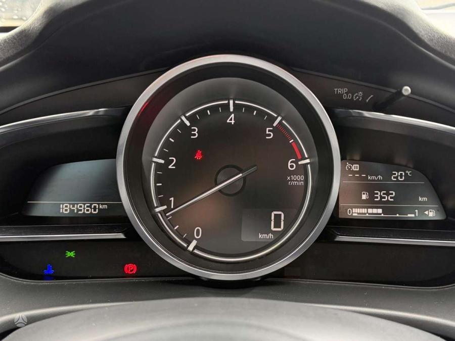 Zils Mazda 3 2018 Kauņa, ar dzinēja tilpumu 2.19 L un nobraukumu 184 tūkst. km par 4200 €, foto 13 vietnē AUTOMOTO.COM.LV
