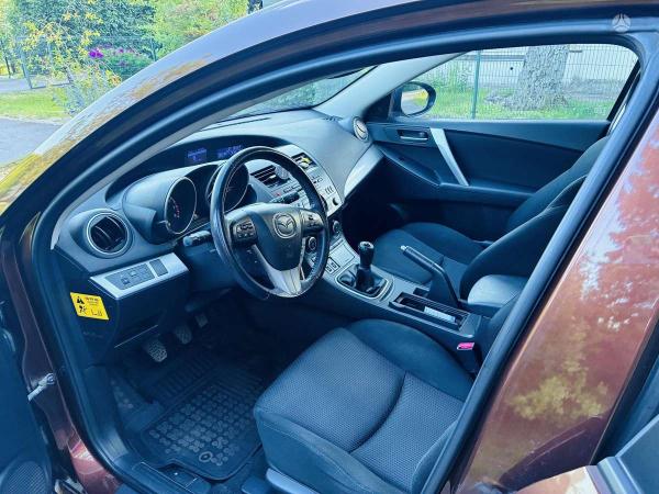 Brūns Mazda 3 2012 Kauņa, ar dzinēja tilpumu 1.60 L un nobraukumu 109 tūkst. km par 4999 €, foto 10 vietnē AUTOMOTO.COM.LV