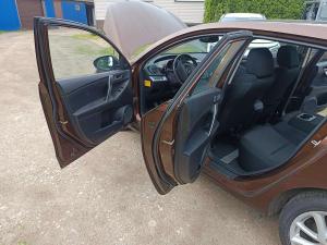 Brūns Mazda 3 2012 Marijampole, ar dzinēja tilpumu 2.00 L un nobraukumu 198 tūkst. km par 3249 €, foto 16 vietnē AUTOMOTO.COM.LV