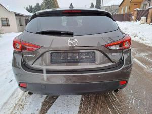 Brown Mazda 3 2014 in Prienai, with an engine capacity of 2.19 L and mileage of 142 thousand km for 7300 €, photo 5 on AUTOMOTO.COM.LV