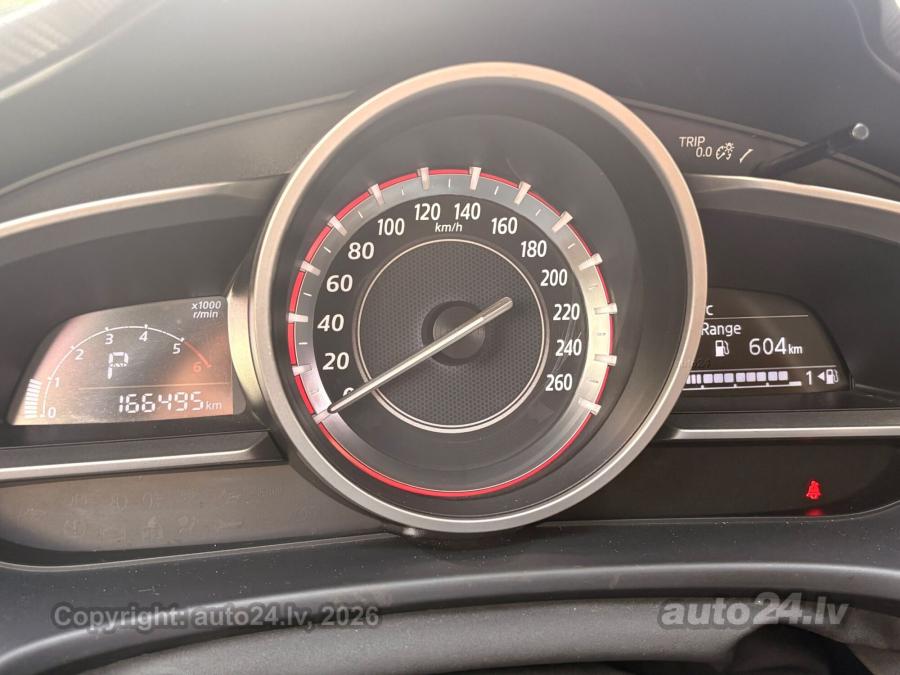 Brown Mazda 3 2014 in Tallinn, with an engine capacity of 2.20 L and mileage of 166 thousand km for 8300 €, photo 15 on AUTOMOTO.COM.LV