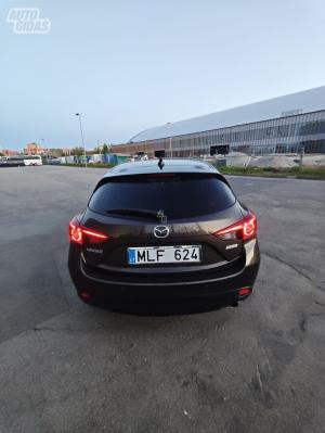 Brūns Mazda 3 2015 Šauļi, ar dzinēja tilpumu 1.50 L un nobraukumu 133 tūkst. km par 7990 €, foto 6 vietnē AUTOMOTO.COM.LV
