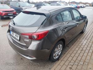 Brūns Mazda 3 2017 Tartu, ar dzinēja tilpumu 1.50 L un nobraukumu 36 tūkst. km par 10990 €, foto 4 vietnē AUTOMOTO.COM.LV