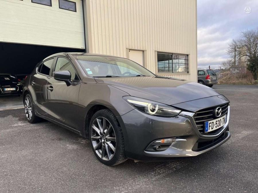 Brown Mazda 3 2019 in Taurage, with an engine capacity of 2.00 L and mileage of 155 thousand km for 12300 €, photo 1 on AUTOMOTO.COM.LV