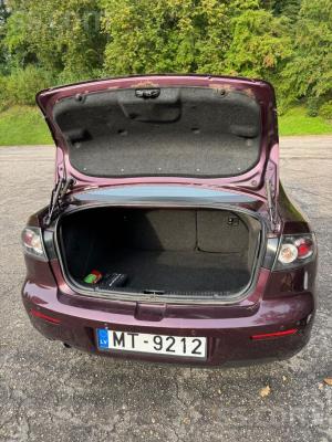 Brown Mazda 3 2007 in Talsi, with an engine capacity of 1.60 L and mileage of 219 thousand km for 950 €, photo 4 on AUTOMOTO.COM.LV