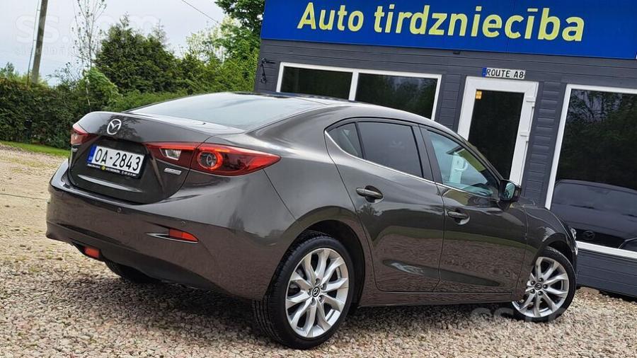 Brūns Mazda 3 2014 Jelgava, ar dzinēja tilpumu 2.20 L un nobraukumu 184 tūkst. km par 4000 €, foto 3 vietnē AUTOMOTO.COM.LV