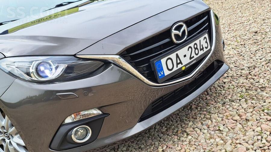 Brūns Mazda 3 2014 Jelgava, ar dzinēja tilpumu 2.20 L un nobraukumu 184 tūkst. km par 4000 €, foto 5 vietnē AUTOMOTO.COM.LV