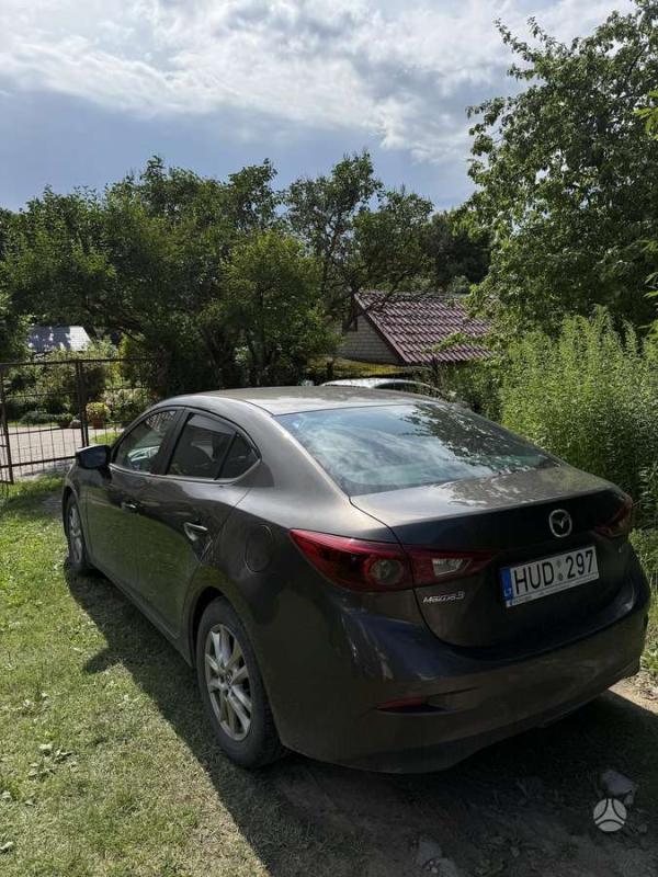 Brūns Mazda 3 2015 Viļņa, ar dzinēja tilpumu 2.00 L un nobraukumu 122 tūkst. km par 8000 €, foto 3 vietnē AUTOMOTO.COM.LV