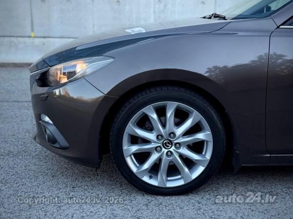 Brūns Mazda 3 2015 Tallina, ar dzinēja tilpumu 2.00 L un nobraukumu 111 tūkst. km par 8900 €, foto 10 vietnē AUTOMOTO.COM.LV