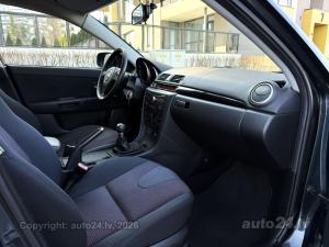 Zaļš Mazda 3 2005 Tallina, ar dzinēja tilpumu 1.60 L un nobraukumu 170 tūkst. km par 1700 €, foto 9 vietnē AUTOMOTO.COM.LV