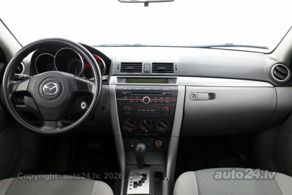 Зеленый Мазда 3 2005 в Таллин, объемом двигателя 1.60 л и пробегом 136 тыс. км за 799 €, фото 6 на AUTOMOTO.COM.LV