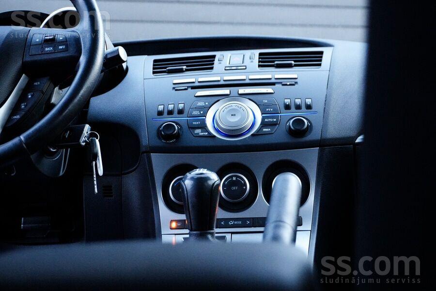 Zaļš Mazda 3 2010 Rīga, ar dzinēja tilpumu 2.20 L un nobraukumu 222 tūkst. km par 3890 €, foto 12 vietnē AUTOMOTO.COM.LV