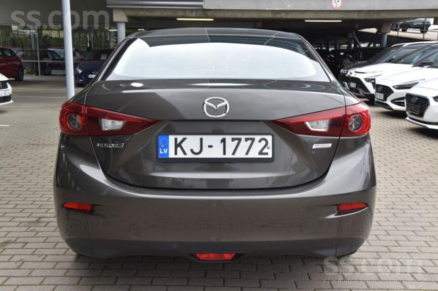 Green Mazda 3 2014 in Riga, with an engine capacity of 1.50 L and mileage of 55 thousand km for 7500 €, photo 5 on AUTOMOTO.COM.LV