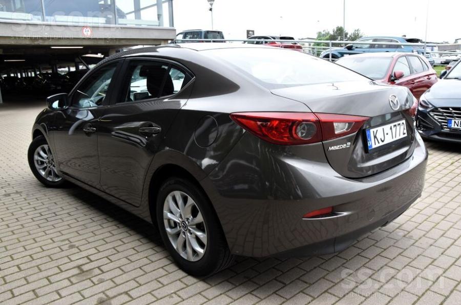 Green Mazda 3 2014 in Riga, with an engine capacity of 1.50 L and mileage of 55 thousand km for 7500 €, photo 6 on AUTOMOTO.COM.LV