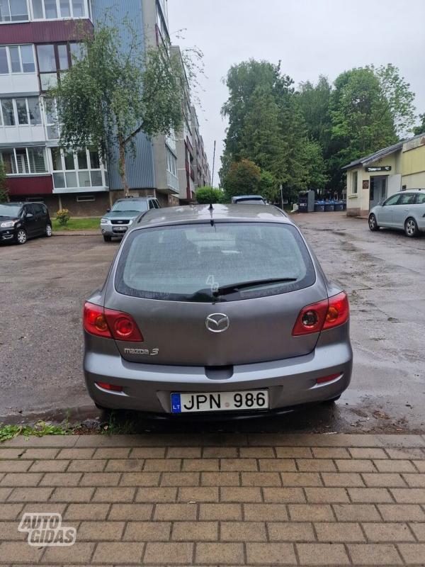 Pelēks Mazda 3 2004 Šauļi, ar dzinēja tilpumu 1.40 L un nobraukumu 290 tūkst. km par 350 €, foto 5 vietnē AUTOMOTO.COM.LV