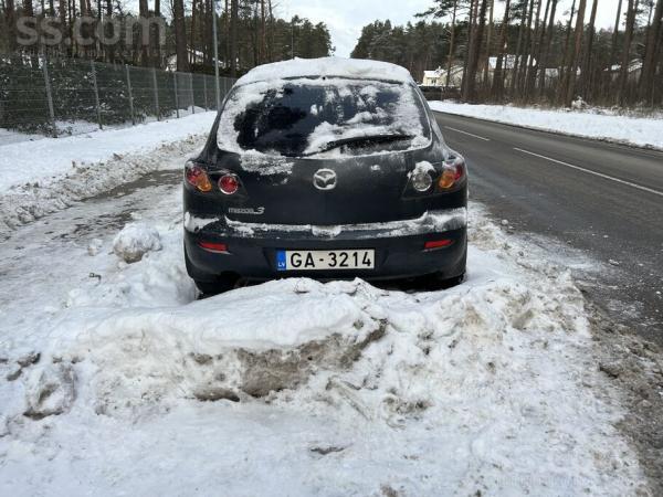 Pelēks Mazda 3 2006 Rīga, ar dzinēja tilpumu 1.60 L un nobraukumu 0 tūkst. km par 350 €, foto 1 vietnē AUTOMOTO.COM.LV